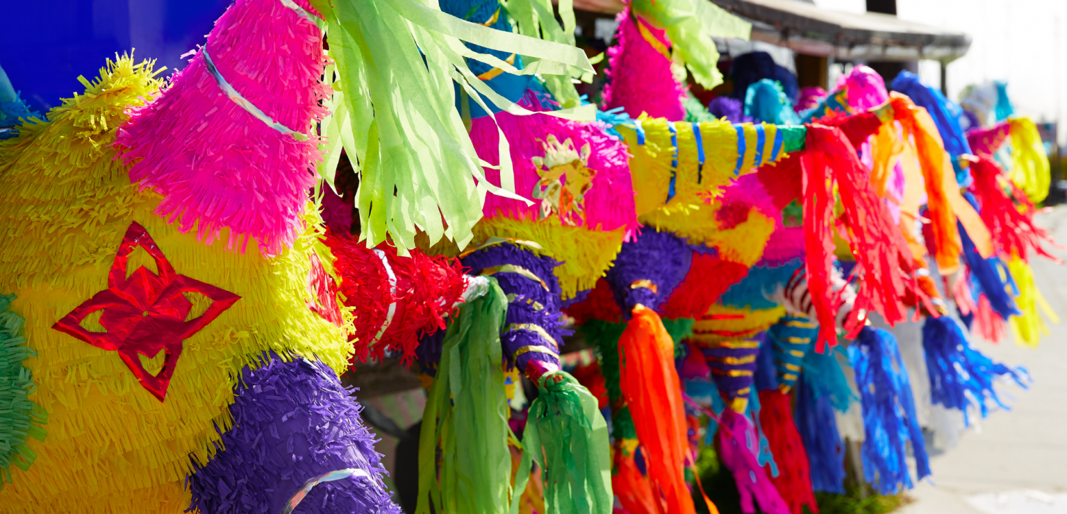 Piñata kaufen: Der mexikanische Party-Hit für jedes Fest